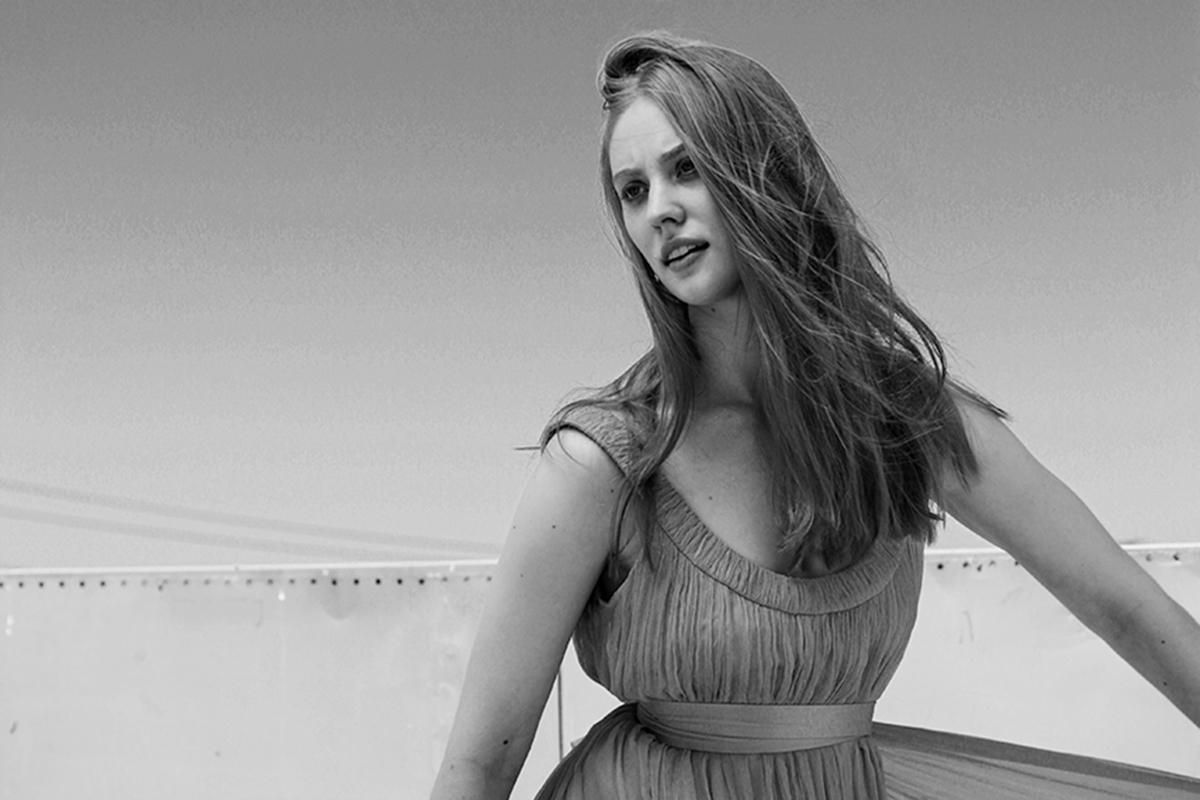 Shooting with a Vampire - Joey Shaw - Fashion and Celebrity Photographer